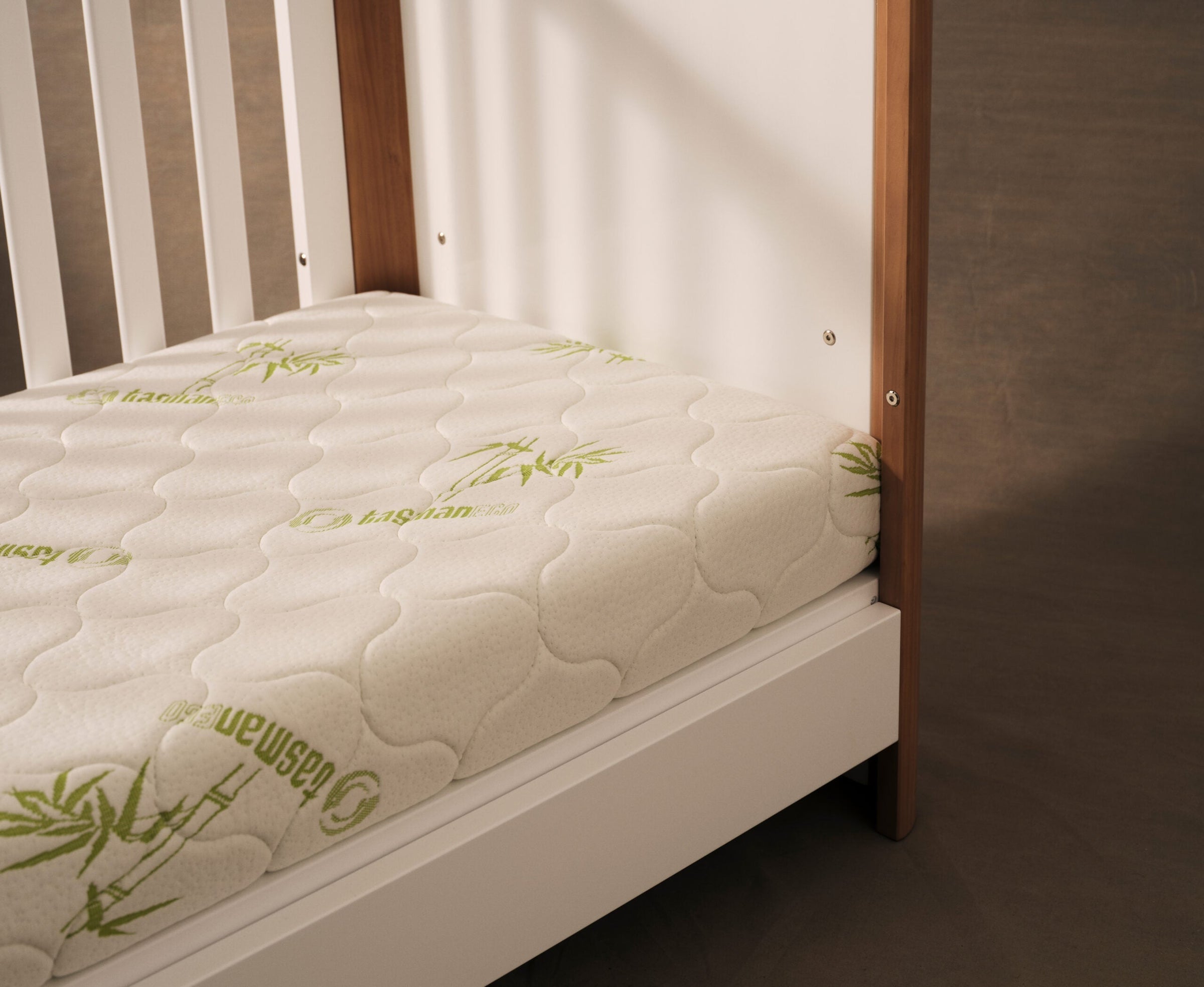 The Complete Cot Mattress Size Guide | Tasman Eco – Seena